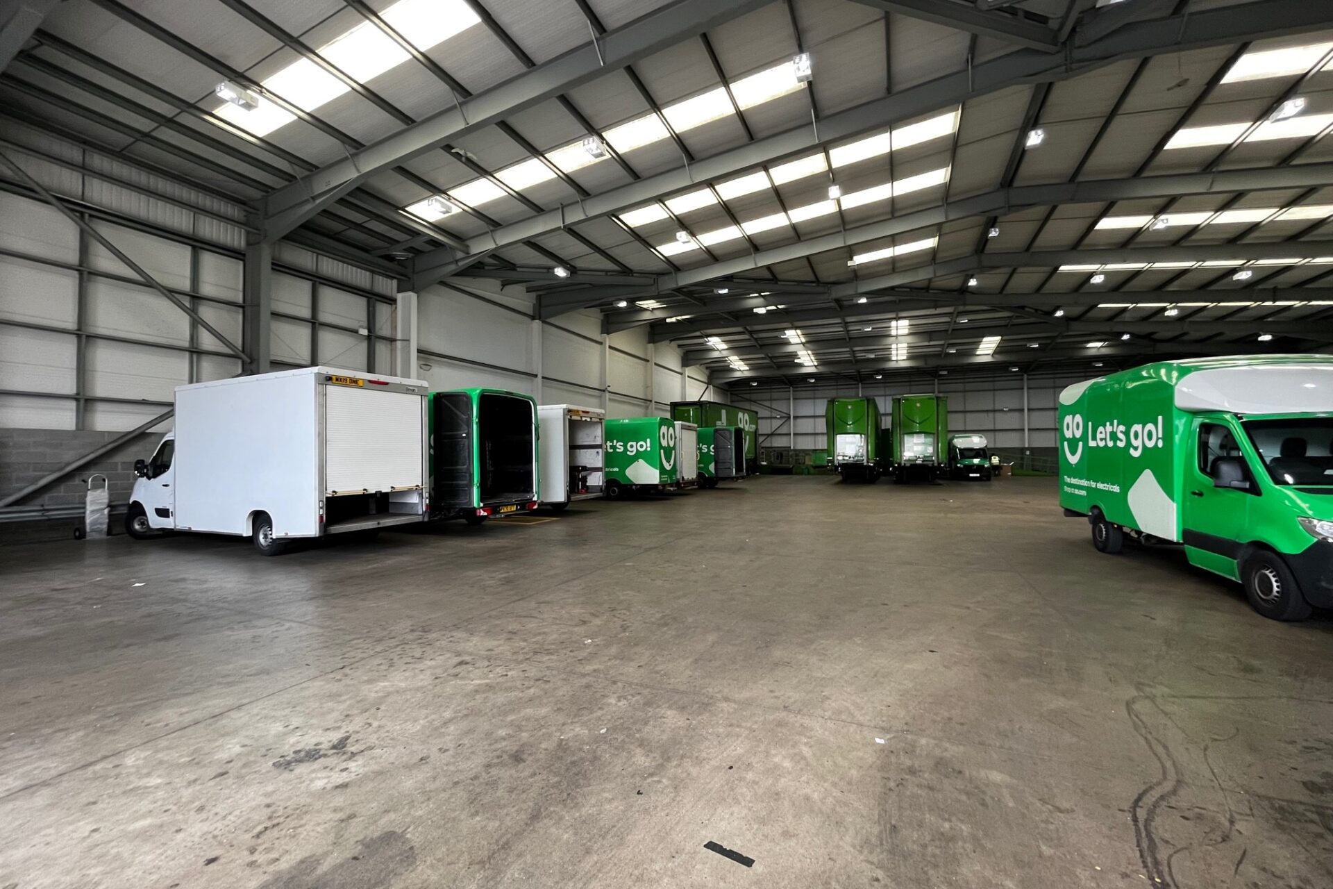 Unit 6 Commerce Park, Commerce Way, Croydon, CR0 4XA - Medway and Law